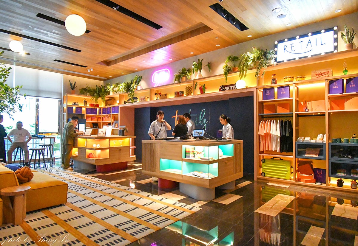 Two Tails Hotel 蘆洲，充滿活力氛圍感，捷運徐匯中學站樓上，蘆洲住宿推薦 – 呂萱萱愛分享