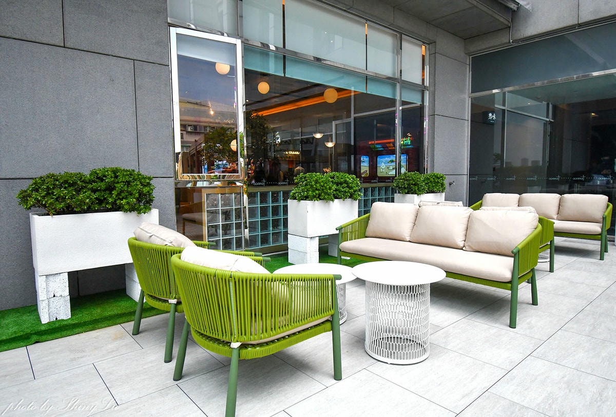 Two Tails Hotel 蘆洲，充滿活力氛圍感，捷運徐匯中學站樓上，蘆洲住宿推薦 – 呂萱萱愛分享